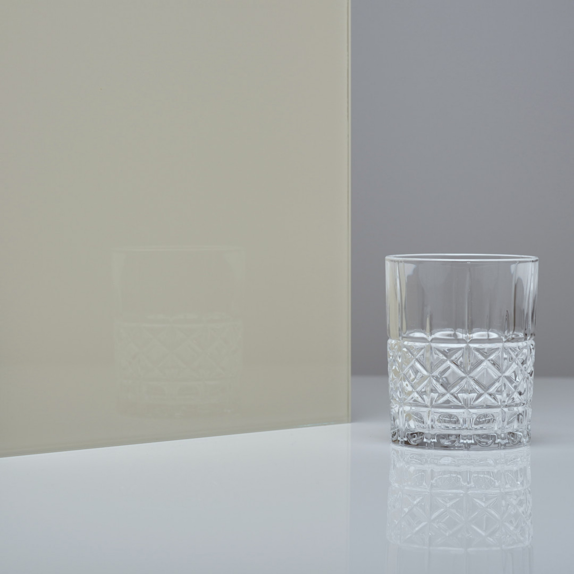 Solid Color » Goldray Glass